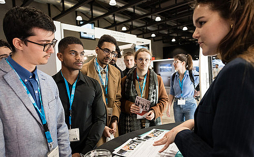 HES-SO - Plus de 1'000 étudiant·es pour l'édition 2024 du Forum HES‑SO ...